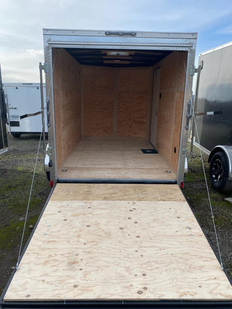 Continental Cargo VHW610SA Rear Ramp Door .030 Blue metal | Bulldog ...
